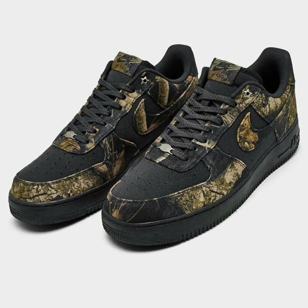 NIKE AF1 07 LV8 RLT IN THE OFF-NOIR - TeemoSneaker